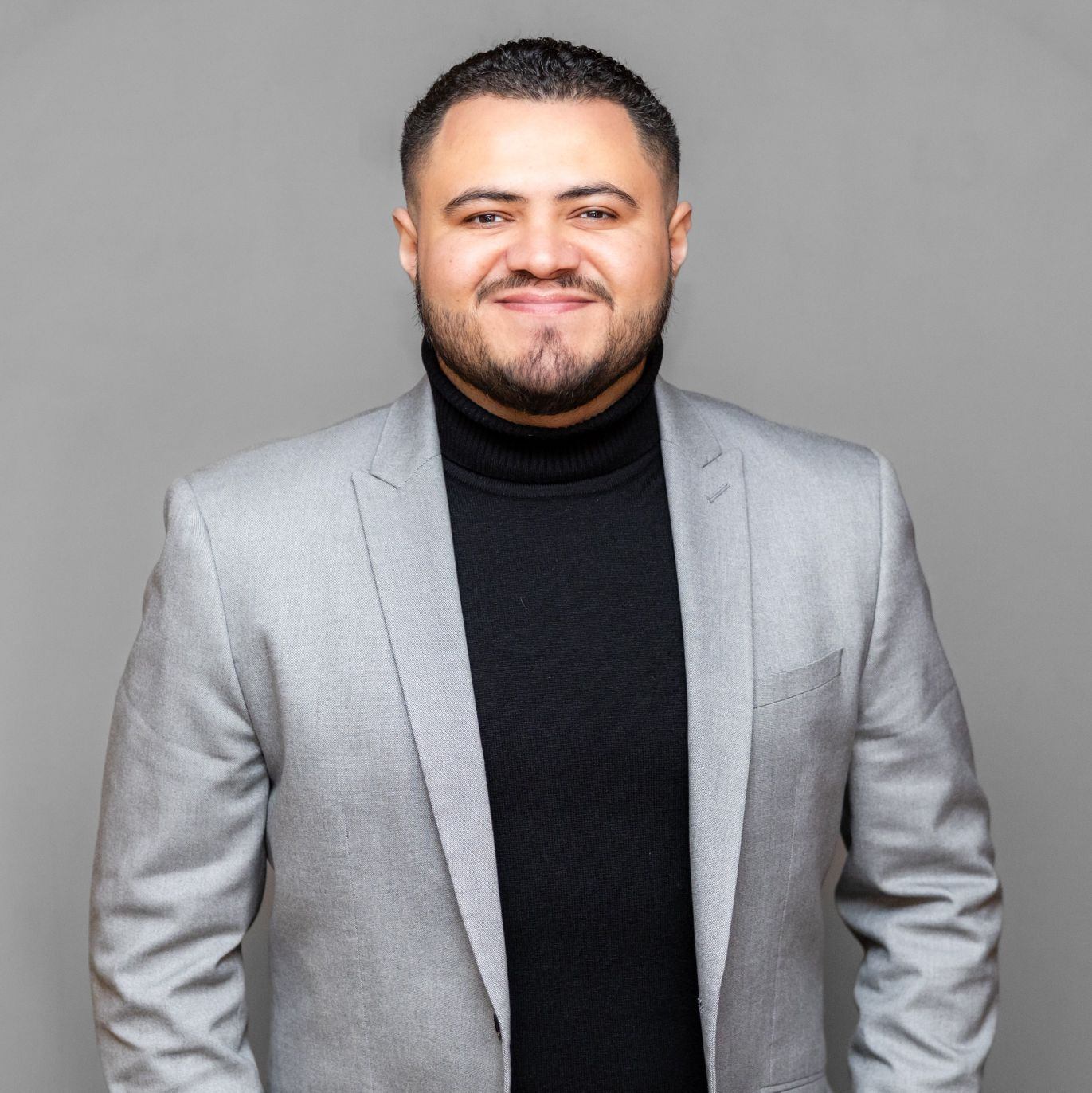 Hector Magallanes » Women's Council of REALTORS