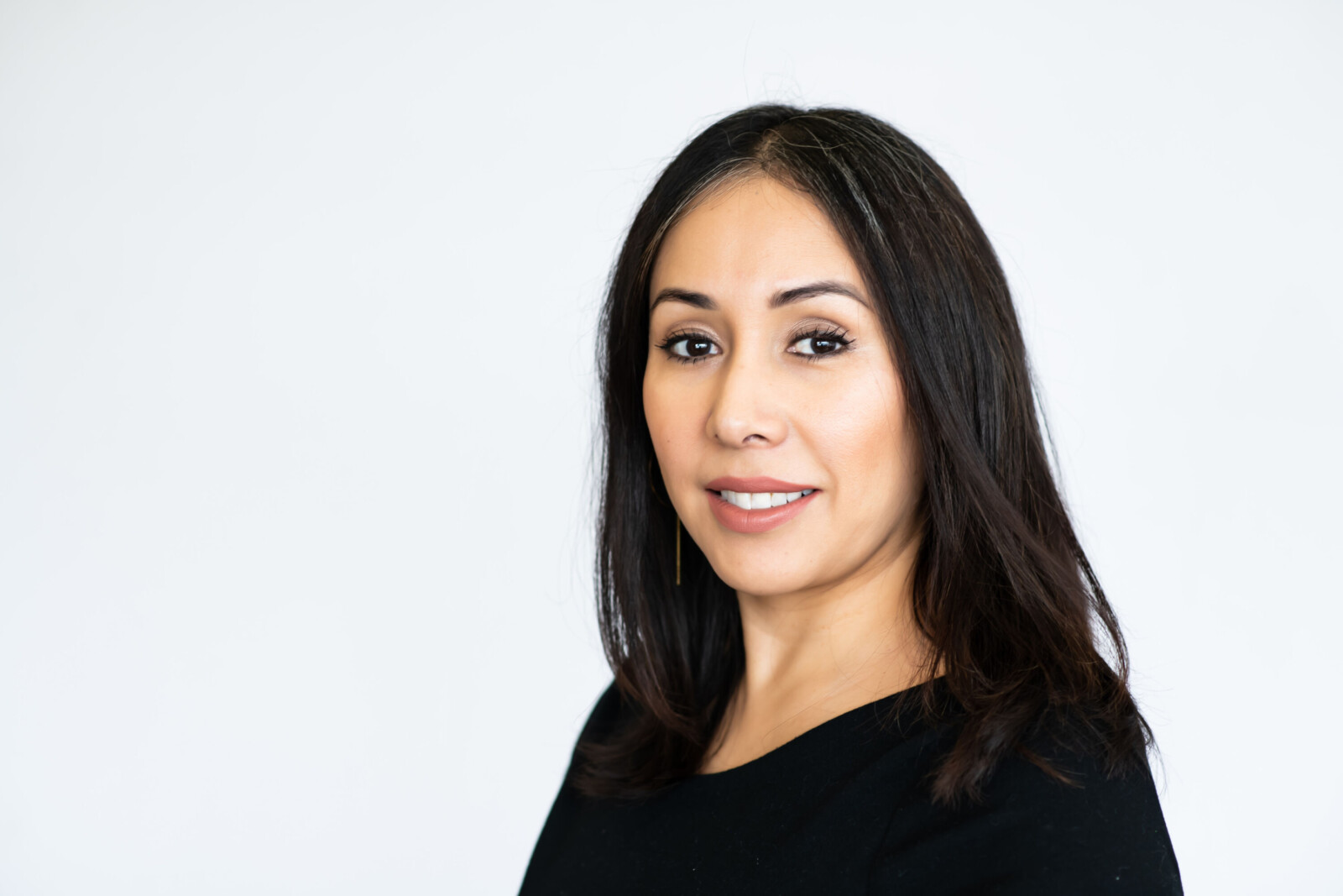 Laura Rios » Women's Council of REALTORS