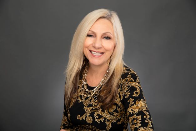 Lisa Andrews » Women's Council of REALTORS