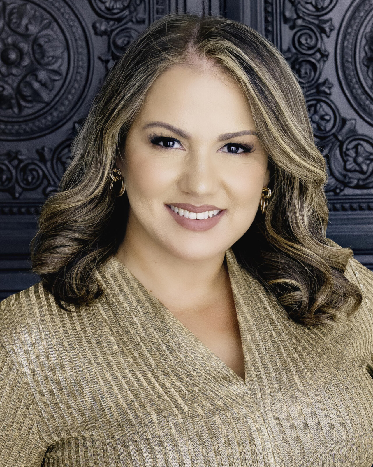 Surelis Yanes » Women's Council of REALTORS